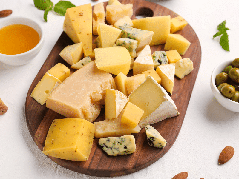 Mastering the Irish Cheese Board: Tips and Recipes by Johnny MacDole