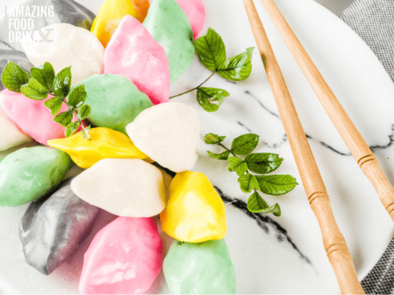 How to Make Korean Rice Cakes (Tteok) - Amazing Food & Drink