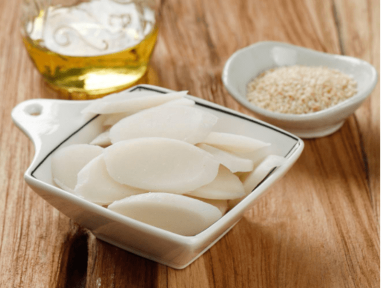 How to Make Korean Rice Cakes (Tteok) - Amazing Food & Drink