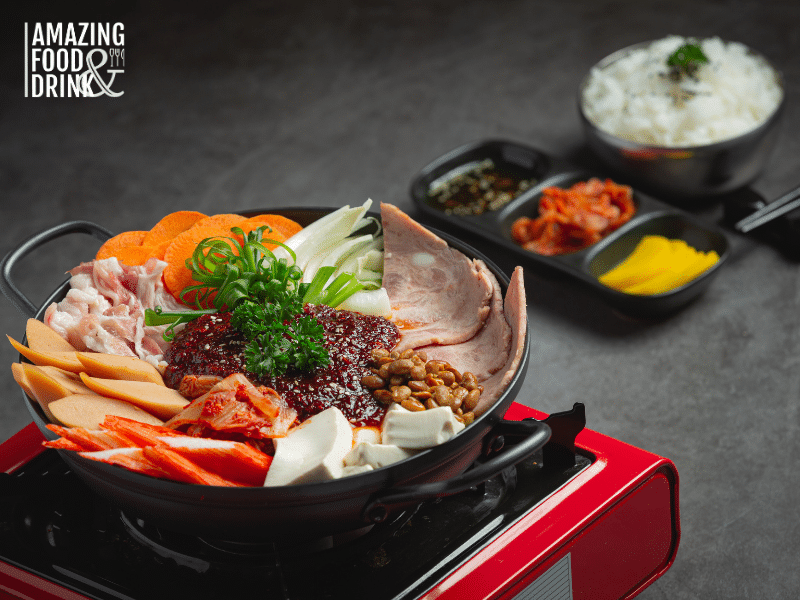 How to Make Traditional Korean Hot Pot (Shabu-Shabu)