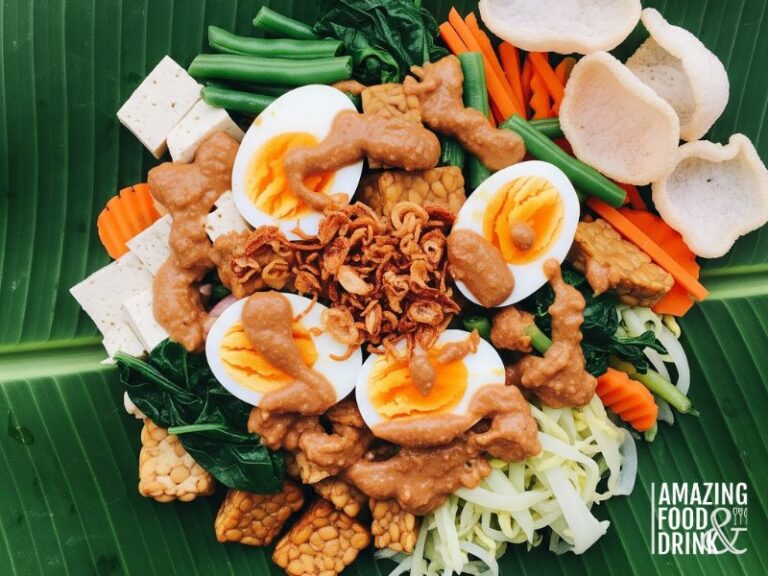 Gado-Gado: Enjoy the Delicious Indonesian Salad